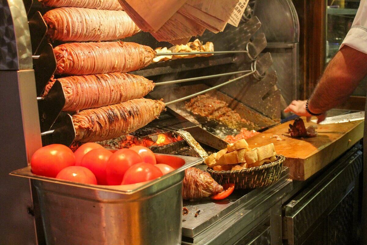 Top 19 Turkish Street Food: Popular Local Delicacies to Explore